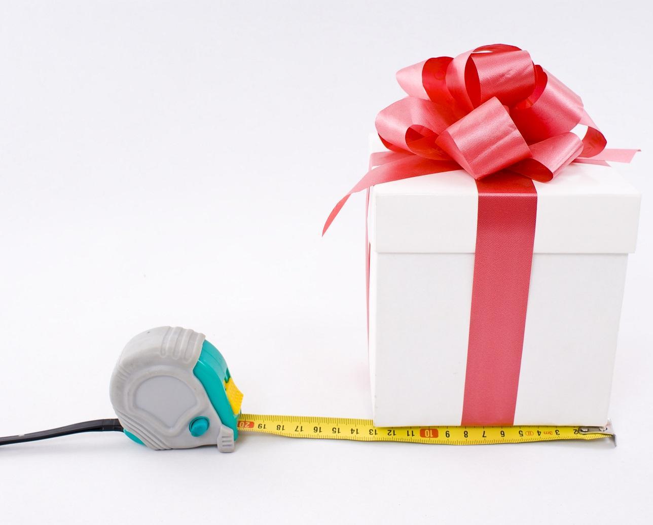 Measuring Gift Box Dimensions